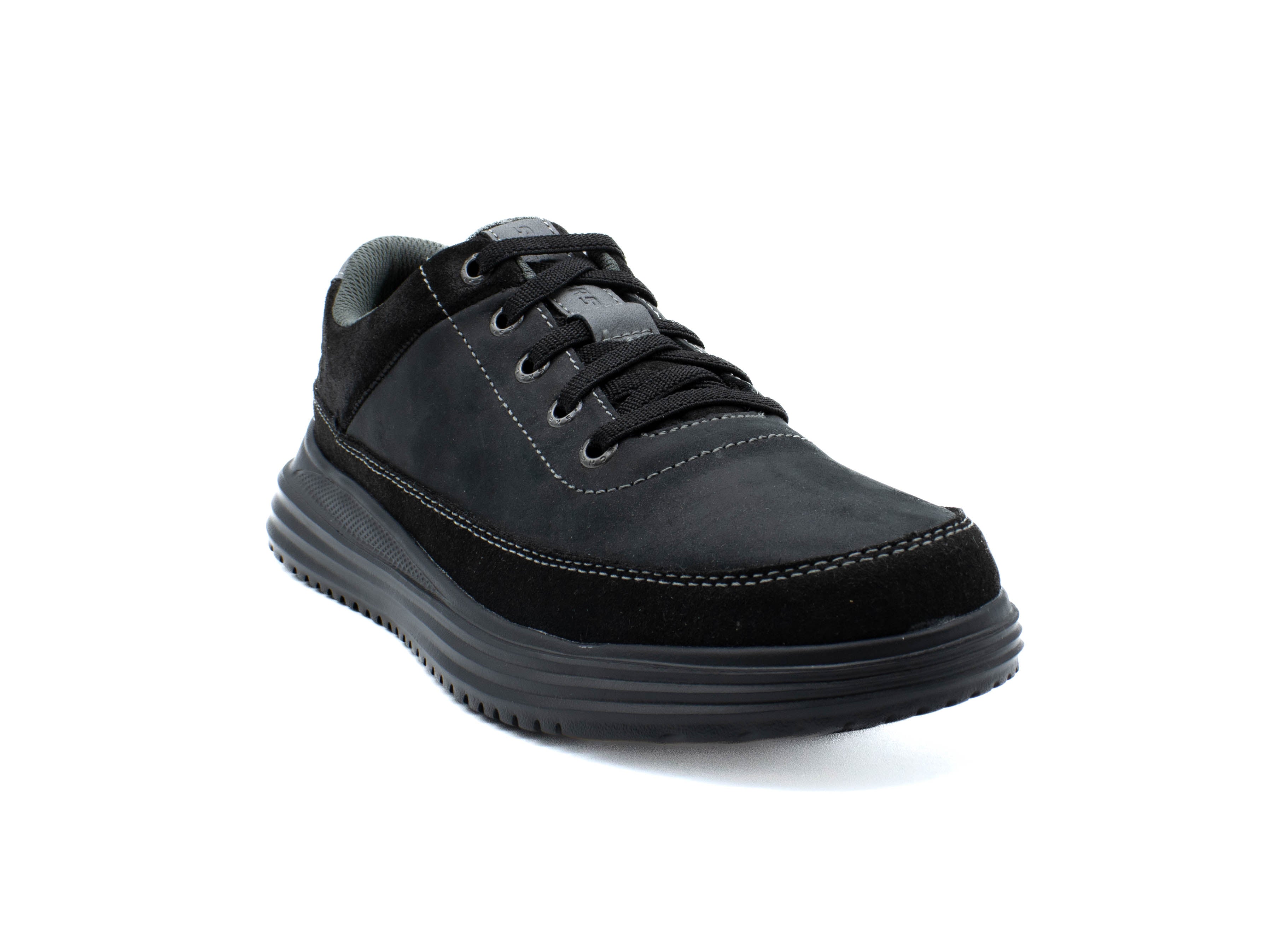 SKECHERS Proven Aldeno Trainers – shoeper.com